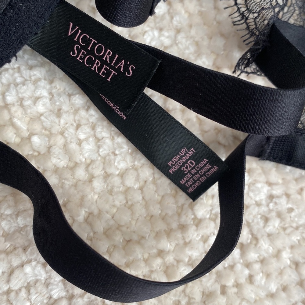 2pc Victorias Secret Bra And Panties Set 32d & Small - Gem